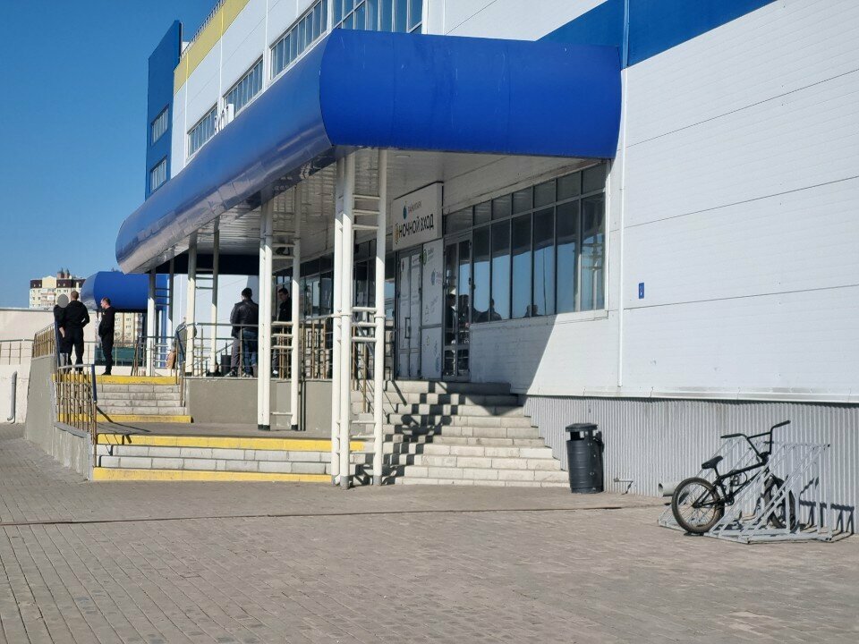 Giyim mağazası Deneli, Orenburg, foto
