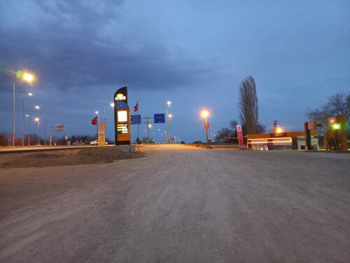 Benzin istasyonu Sunpet Fakıoğlu Petrol, Çelebi, foto