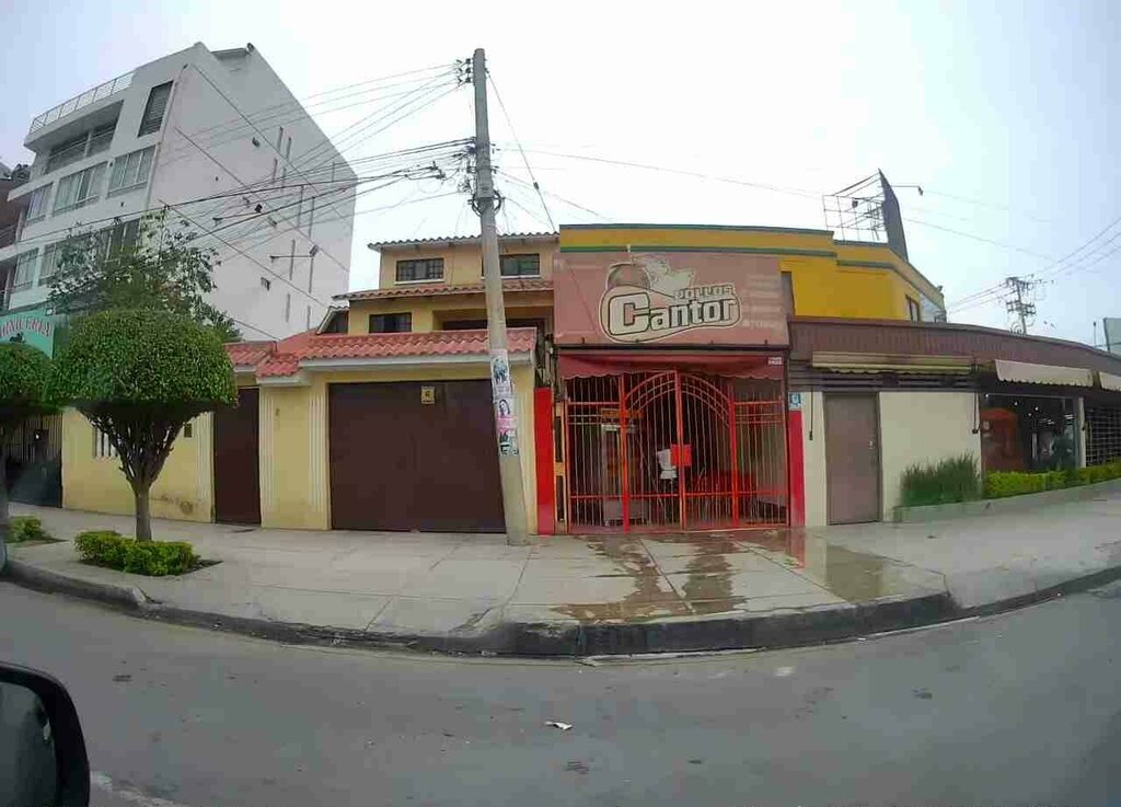 Restoran Pollito Cantor, Cochabamba, foto