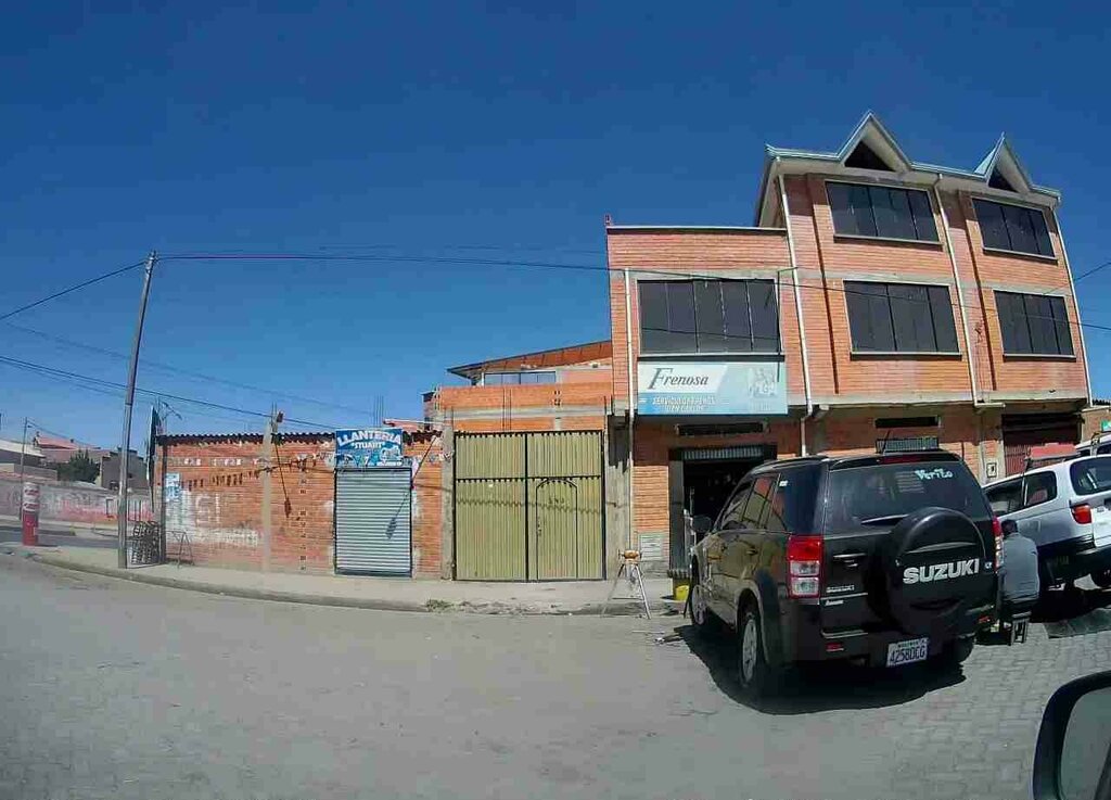 Oto döşeme Brake Service Juan Carlos, El Alto, foto
