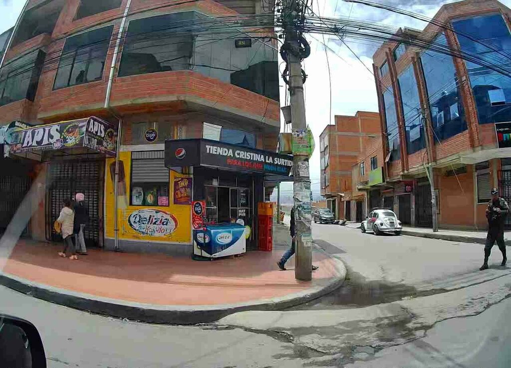 Ekmek fırını Apis Saborcito Orureno, El Alto, foto