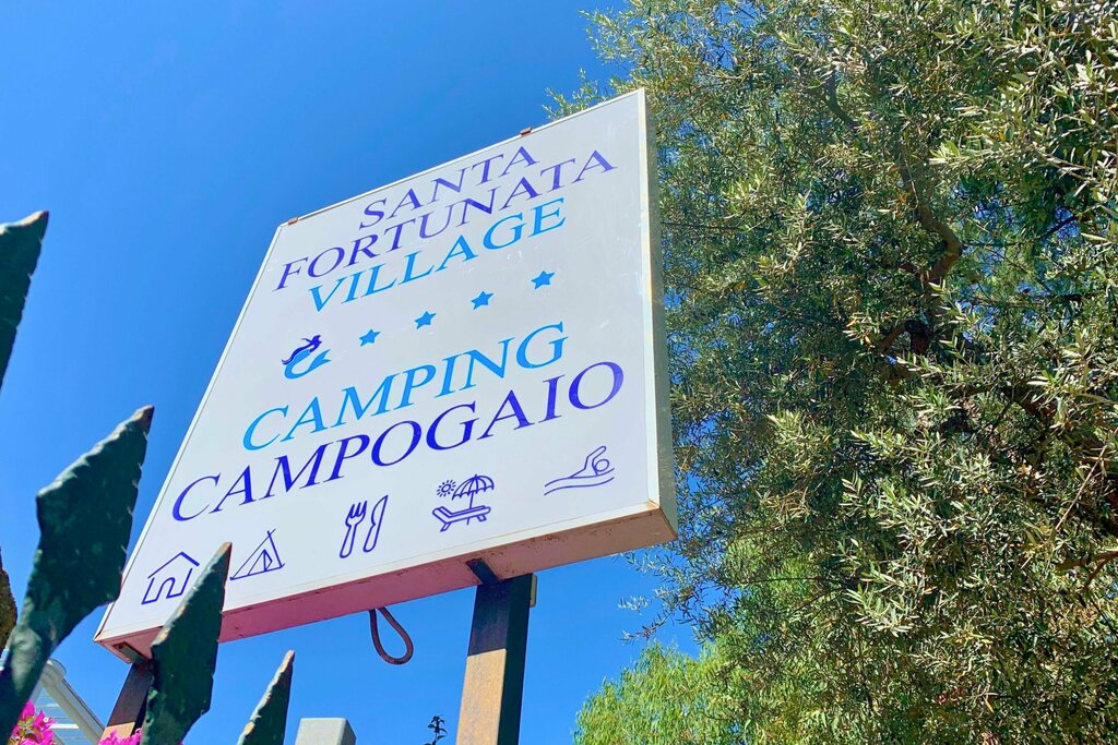Otel Villaggio Campeggio Santa Fortunata Campogaio, Campania, foto