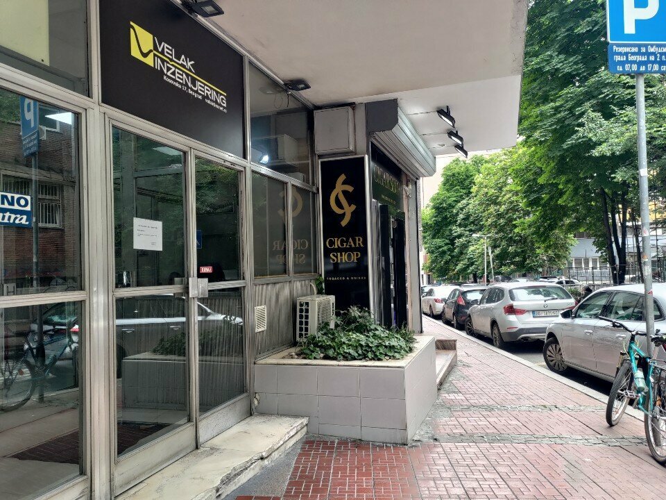 Alkollü içecekler Cigar Shop, Belgrad, foto