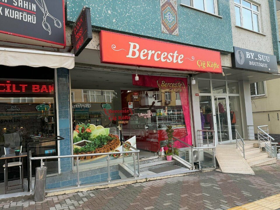 Fast food Berceste Çiğköfte, İstanbul, foto