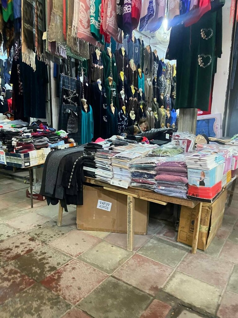 Giyim mağazası Elza qadın geyimləri, Mingeçevir, foto