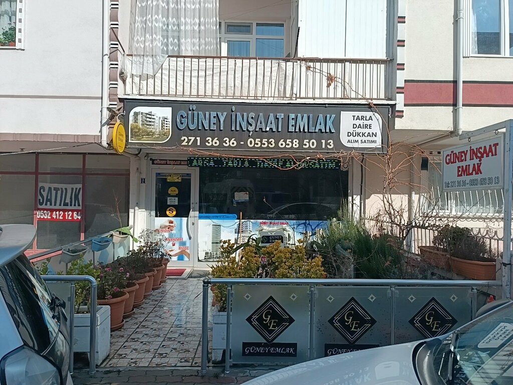 Emlak ofisi Güney İnşaat Emlak, Ankara, foto