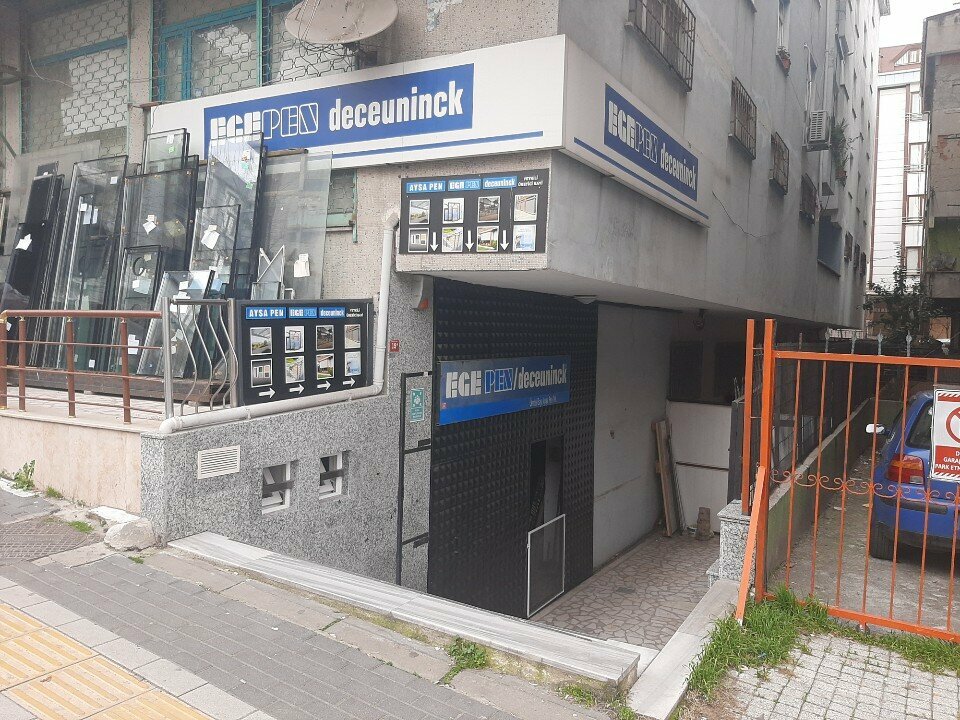 Pencere üretim ekipmanları Egepen Deceuninck, İstanbul, foto