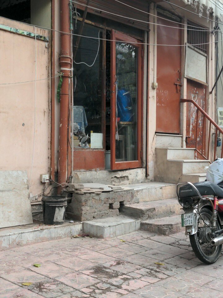 Dikiş malzemeleri Hamza peco Kaaj Overlock Button, Lahor, foto