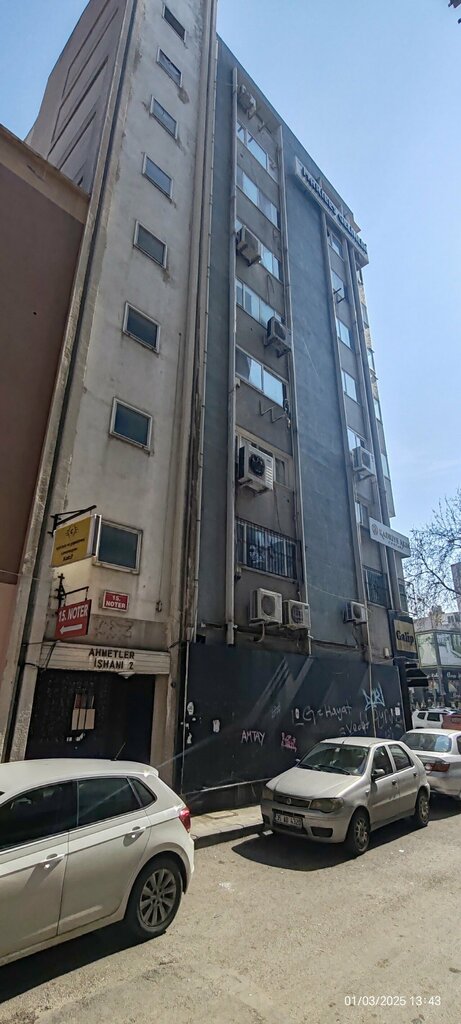 i̇ş merkezi Ahmetler İş Hanı, İzmir, foto