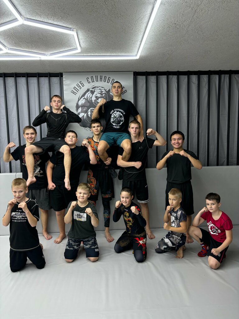 Spor kulüpleri Клуб единоборств Вызов, Novosibirsk, foto