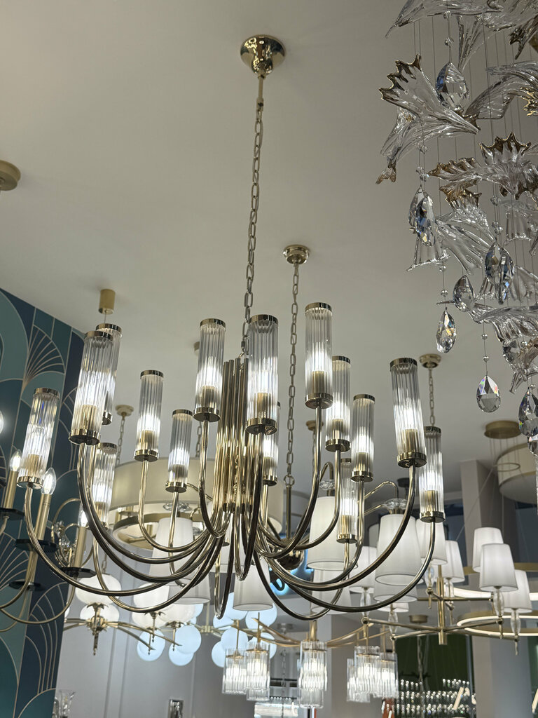 Lamba ve avize mağazaları Newport, Mytişçi, foto