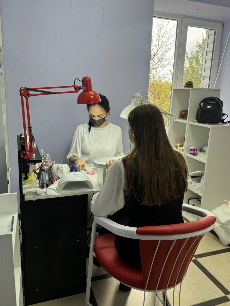 Güzellik salonu Studia M’Oly, Timaşovsk, foto