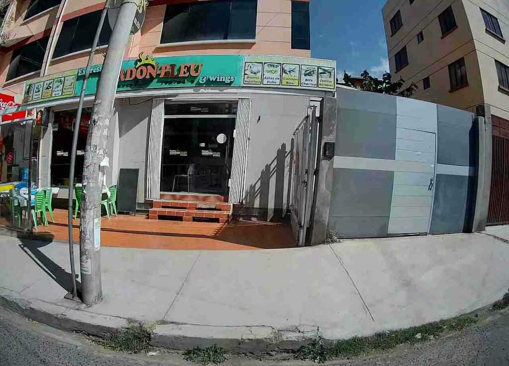 Fast food Cordon bleu & wing's, La Paz, foto