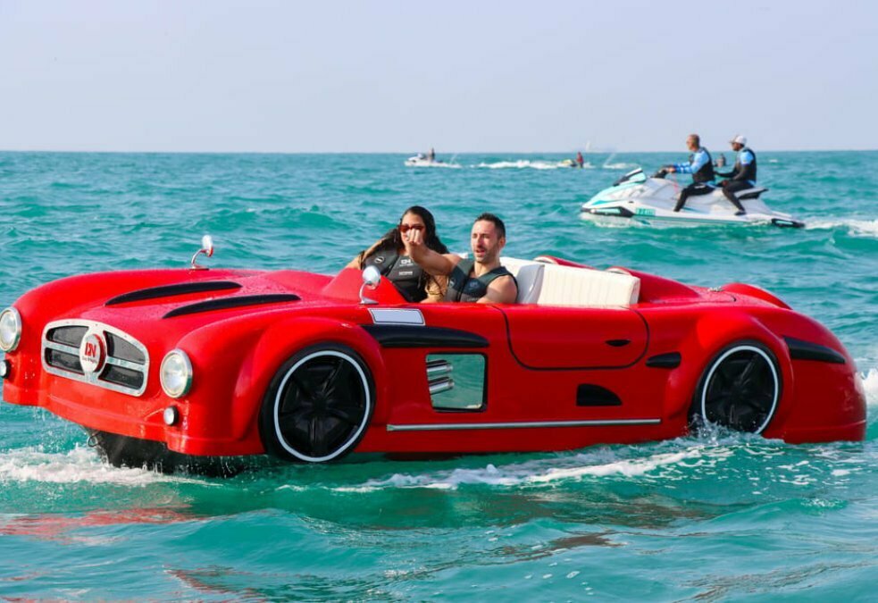 Arazi taşıtları, su araçları, kar araçları Amine Jetski Dubai, Dubai, foto