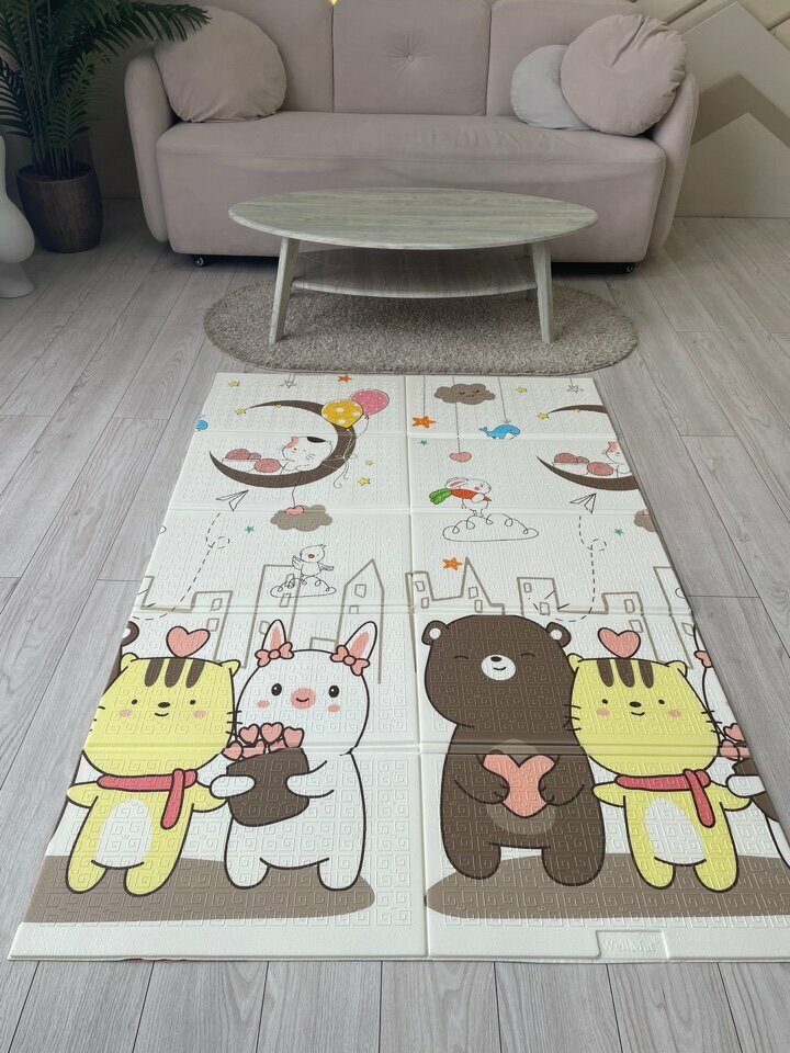 Çocuk mağazaları Na kovrikah, Lobnia, foto