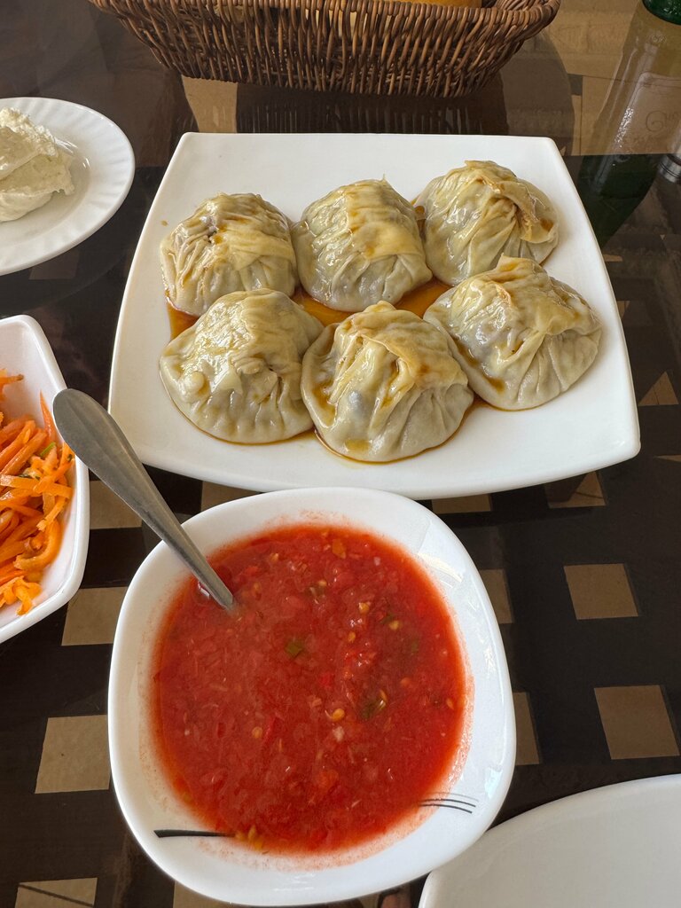 Kantin, yemekhane Mantı. Uz, Semerkant, foto