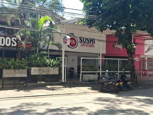Sushi Break La Novena (Valle del Cauca, Municipio de Santiago de Cali, Calle 9), restoran  Cali'den
