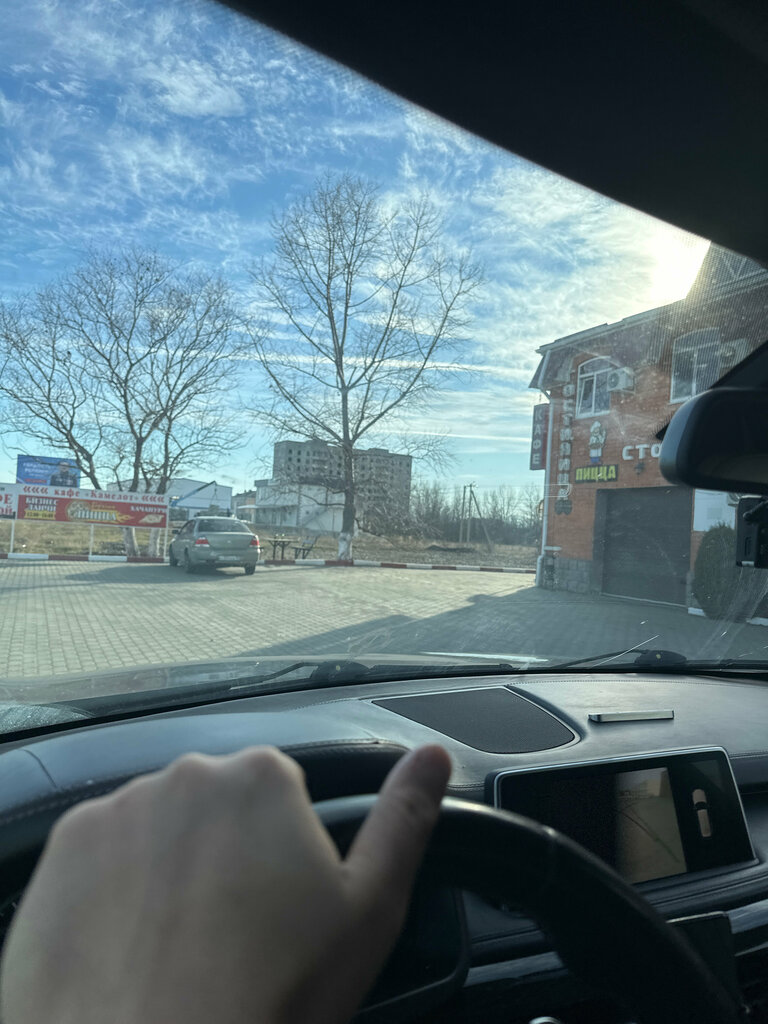 Otomobil servisi Kamelot, Krasnodarski krayı, foto