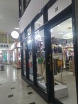 Morangos (Santa Cruz de la Sierra, Distrito Municipal 11, Subdistrito 12, Ichilo, 100), dış giyim mağazası  Santa‑Krus'tan