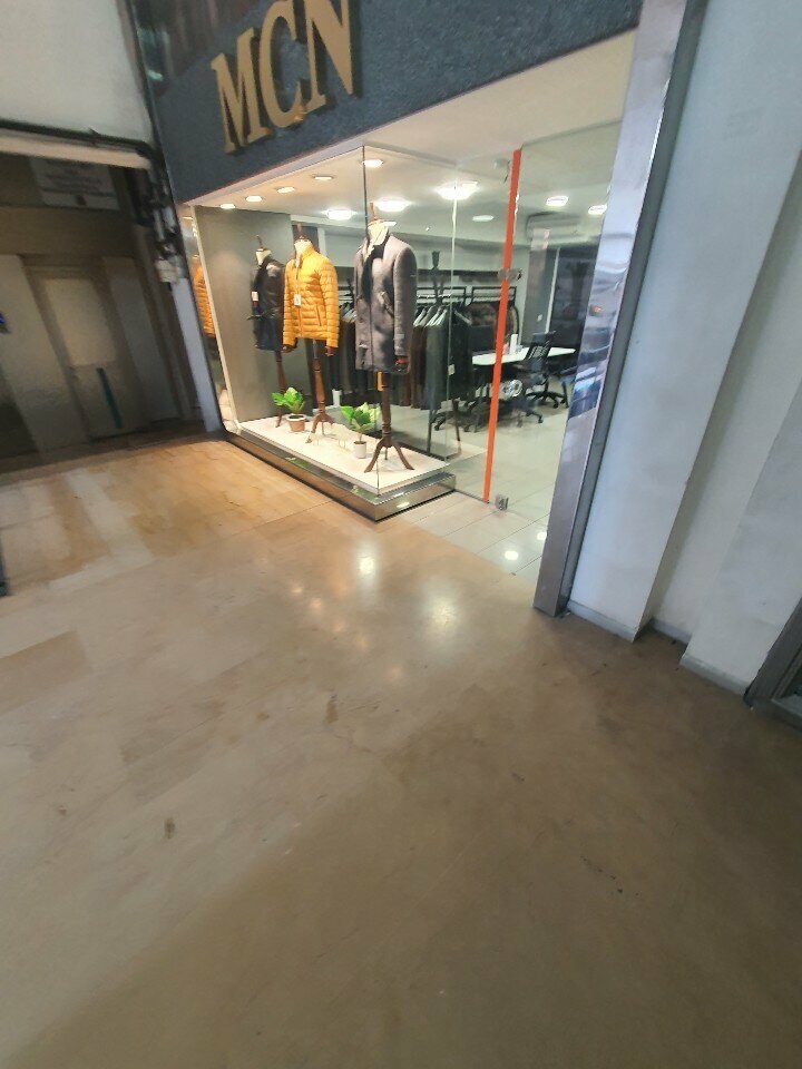 Giyim mağazası Mcn, İstanbul, foto
