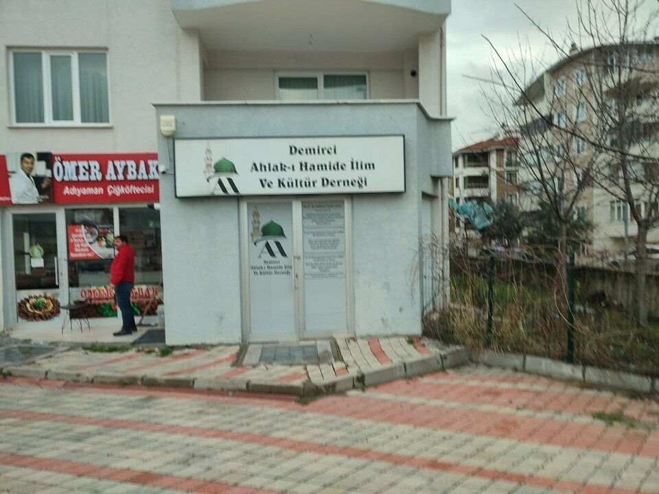 Dini dernekler Demirci Ahlak-ı Hamide İlim ve Kültür Derneği, Bursa, foto