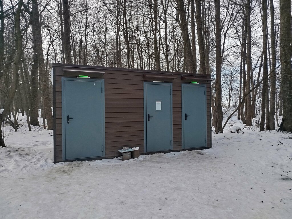 Tuvalet Туалет, Sestroretsk, foto