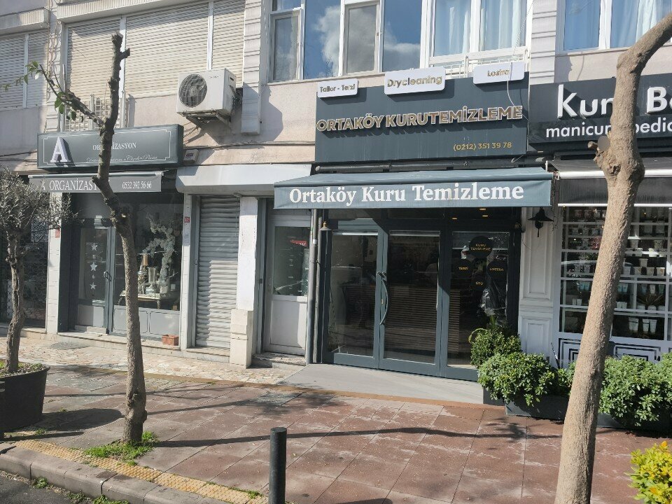 Kuru temizlemeciler Ortaköy Kuru Temizleme, İstanbul, foto