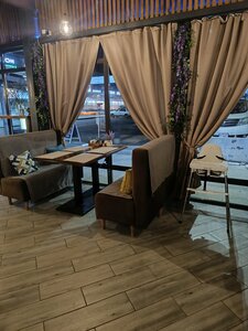 Мирафи (No:67, derevnya Popovka), kafe  Moskova ve Moskovskaya oblastından