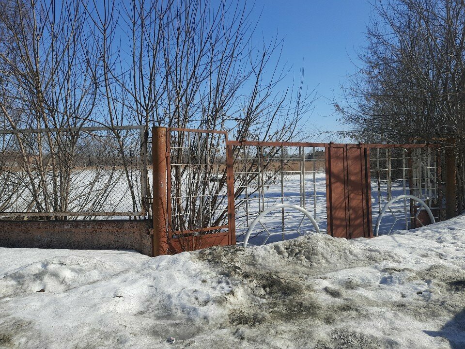 Spor alanı Стадион Авангард, Biysk, foto