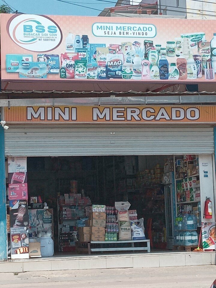 Büyük mağazalar Mini mercado, Loanda, foto