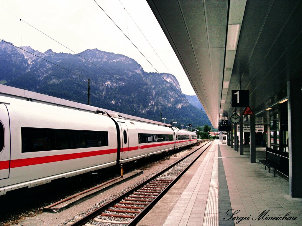 Tren istasyonu Garmisch-Partenkirchen, Garmisch‑Partenkirchen, foto