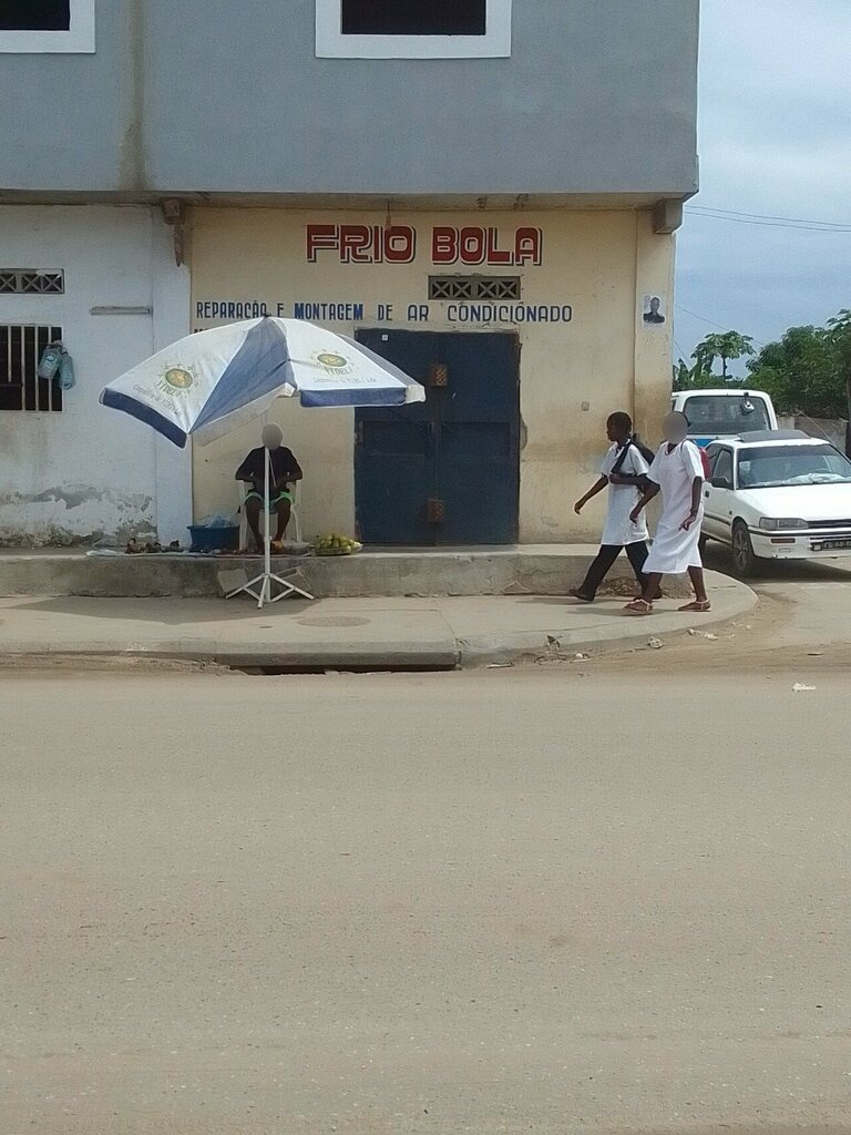 Klima servisleri Frio bola, Loanda, foto
