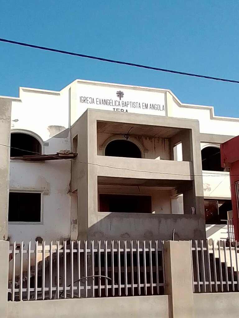 Protestan kilisesi Igreja ecangelica Batista em angola, Loanda, foto