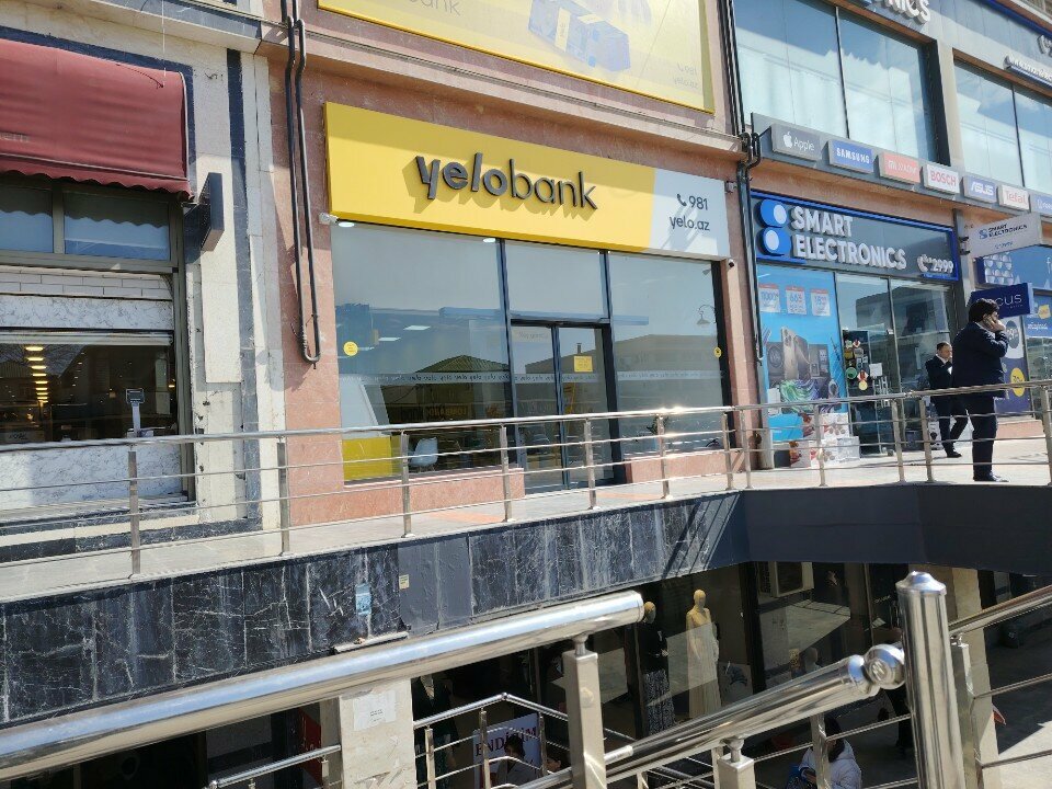 Banka Yelobank, Bakü, foto