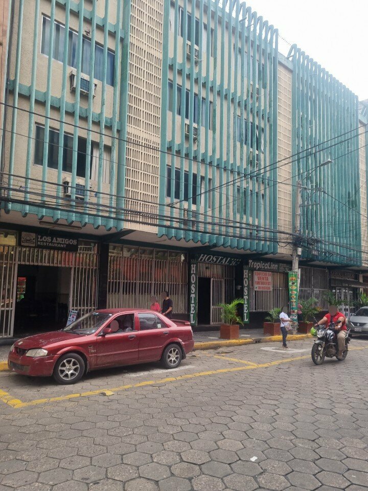 Otel Hostal Tropical Inn, Santa‑Krus, foto