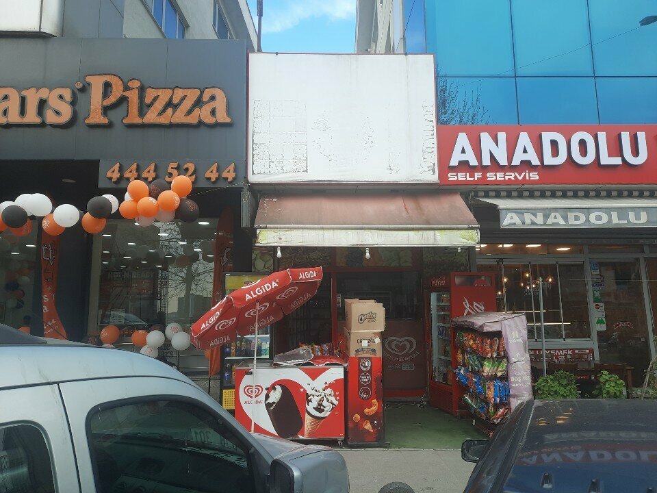 Kuruyemiş, atıştırmalık, kuru meyve Çiftçi Kuruyemiş, İstanbul, foto