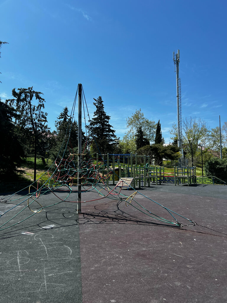 Oyun alanı Playground, Sevastopol, foto