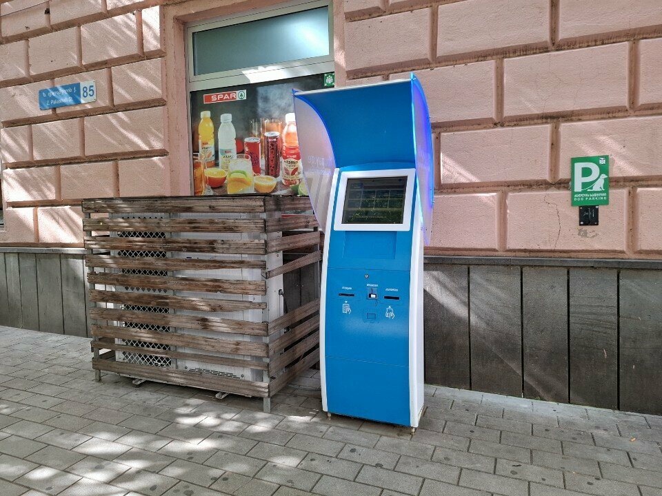 Ödeme terminali Tbc, Tiflis, foto