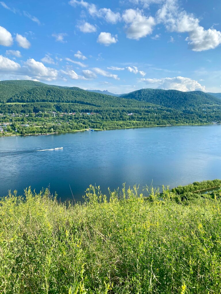 Giriş işareti Красивый берег, Krasnoyarsk, foto