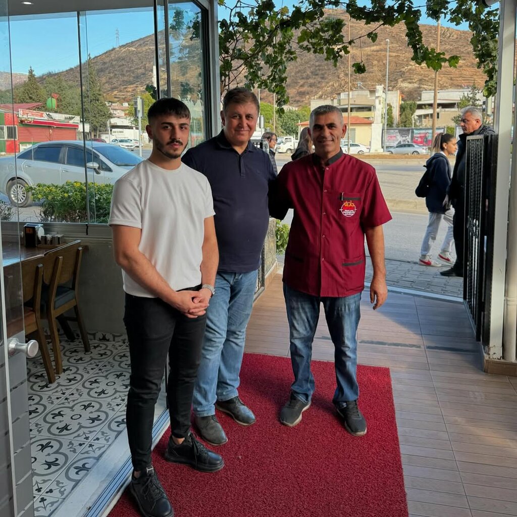 Kafe Dadaşlar Cağ Kebap, İzmir, foto