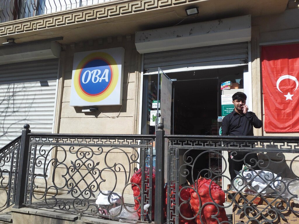 Süpermarket Oba market, Bakü, foto