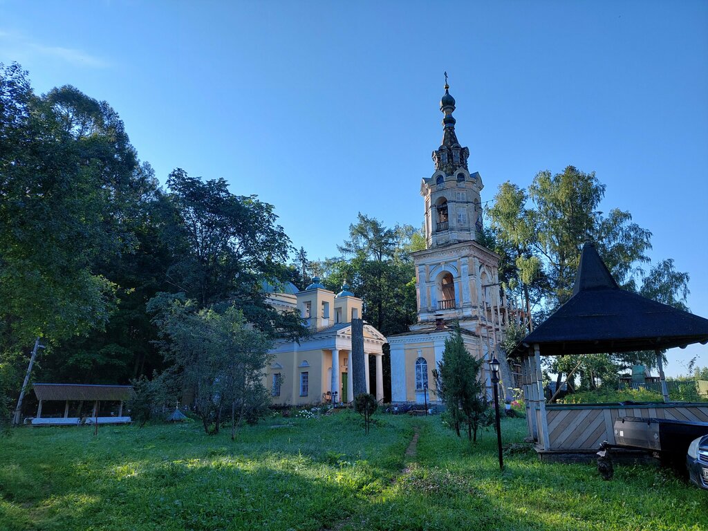 Ortodoks kiliseleri Церковь Николая Чудотворца, Tverskaya oblastı, foto