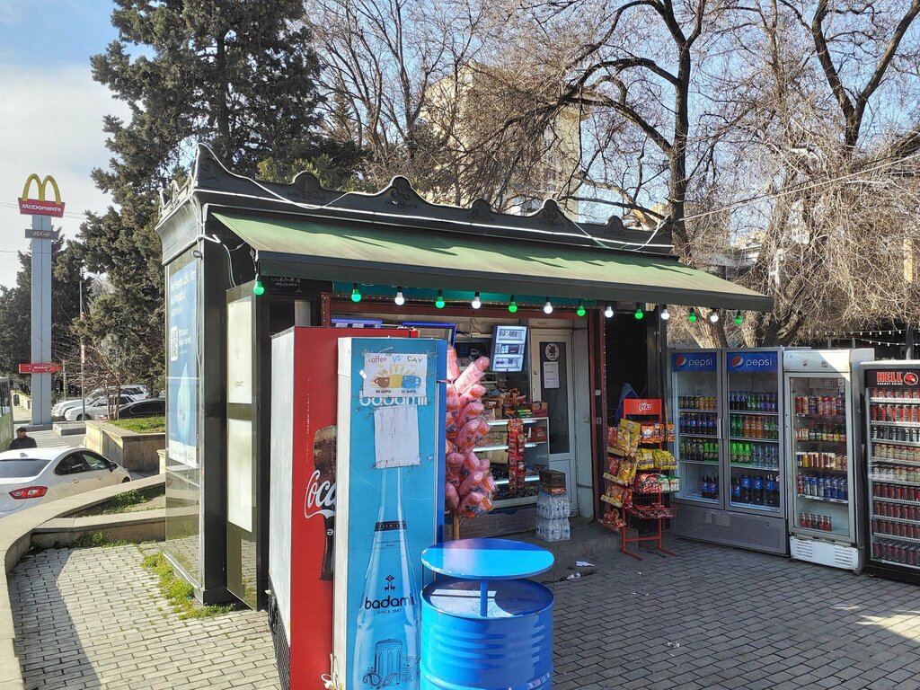 Gazete bayi Köşk, Bakü, foto