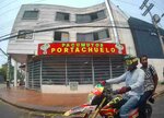 Pacumutos Portachuelo (Santa Cruz de la Sierra, Distrito Municipal 5, Subdistrito 79, Avenida Séptimo Anillo), restoran  Bolivya'dan