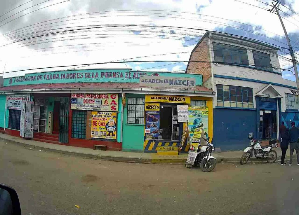 Sürücü kursları Nazcar Academy, El Alto, foto