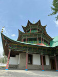 Vali Yoldaşev Camii (Iýldashev kóshesi No:40), cami  Jarkent'ten