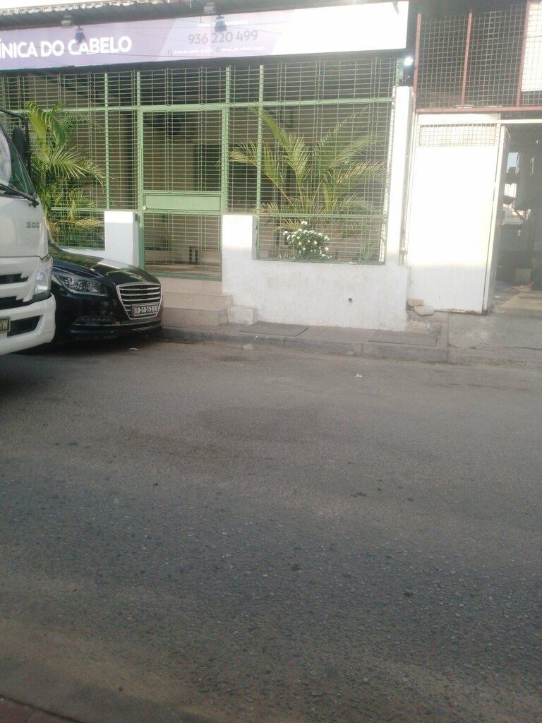 Kuaförler Clinica do cabelo, Loanda, foto