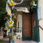 Касаясь Вкуса (Mira Street No:82), peynirci  Vladimir'den