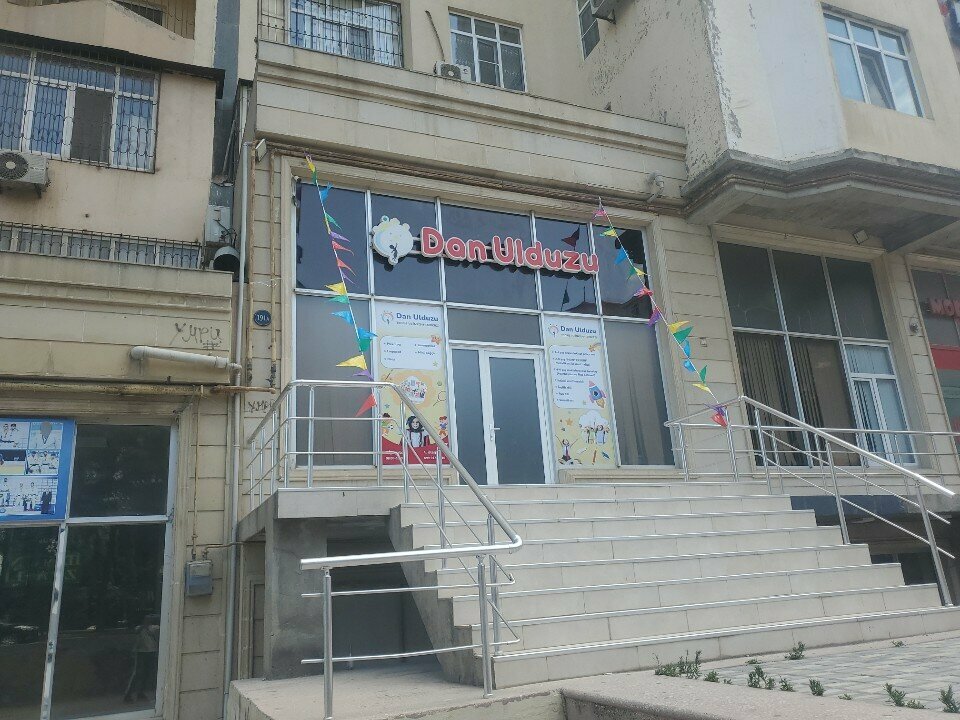 Eğitim merkezleri Don Ulduzu, Bakü, foto