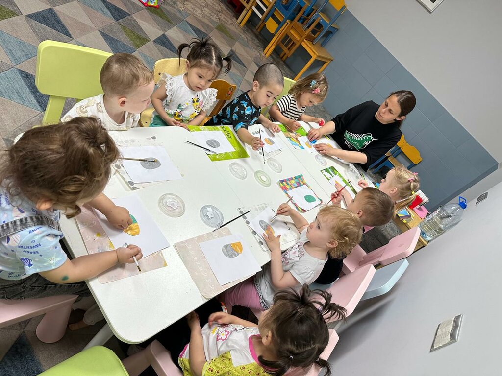 Oyun odası Золотые подсолнушки, Moskova, foto